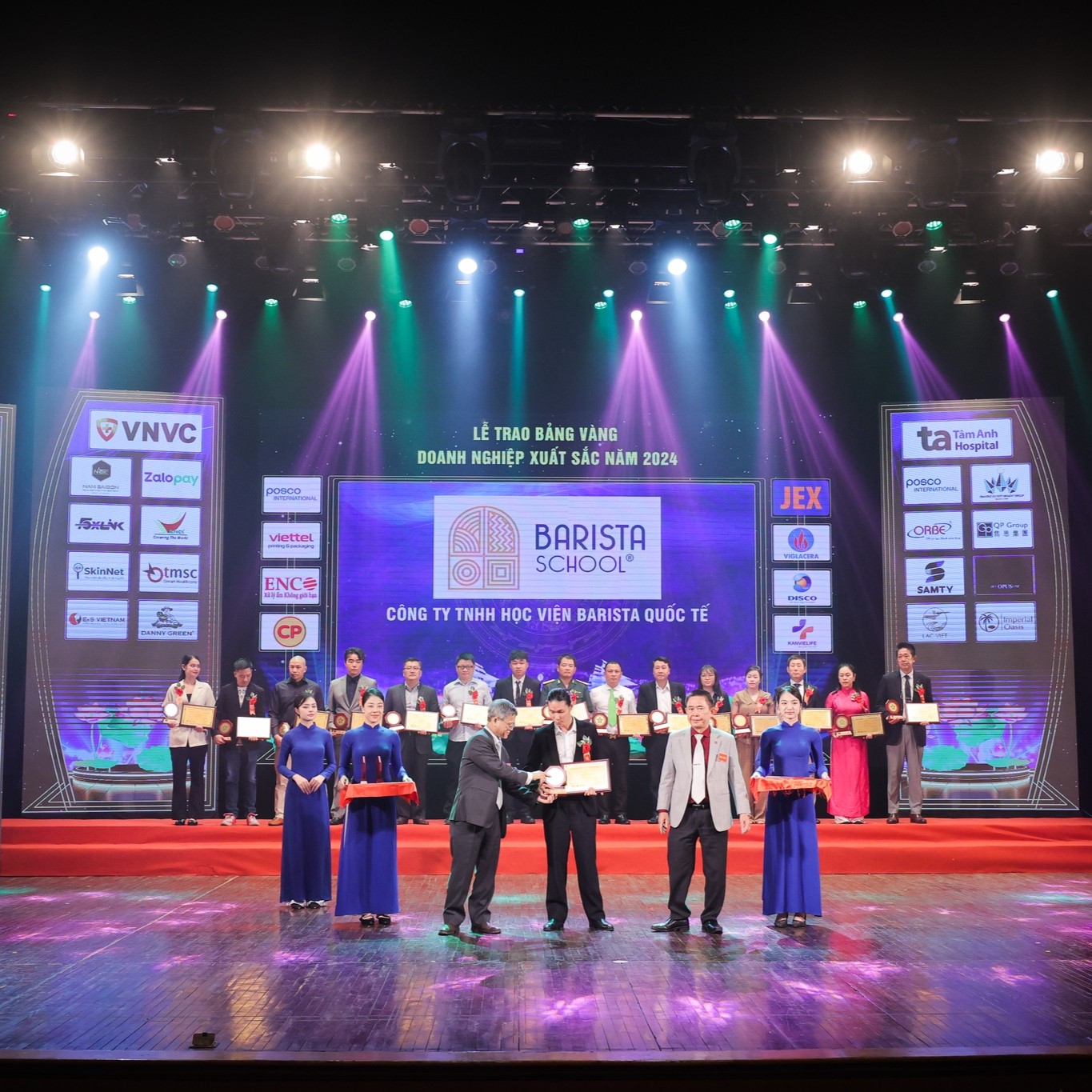 Prize – TOP 20 LEADING OUTSTANDING ENTERPRISES IN VIETNAM 2024 ...